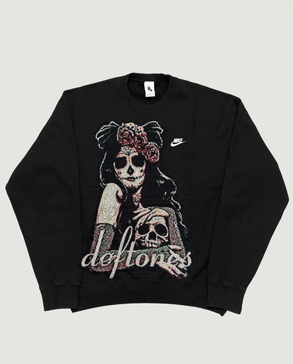 VA-AW23-708 NIKE RETRO REWORK CREWNECK – VENDETTA ARCHIVE